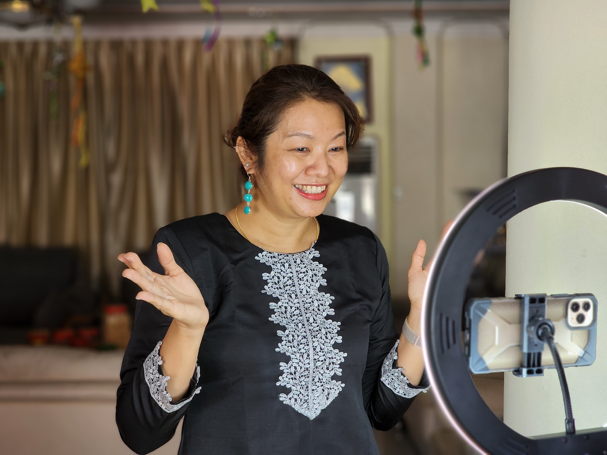 6 Reasons to Start Creating Social Media Videos for Your Business - Broodle